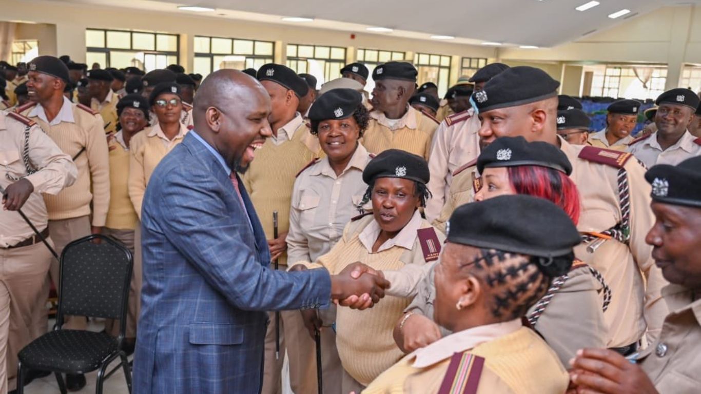 Kenya Chiefs to Get Tablets and Vehicles as Ruto Announces Nationwide ...